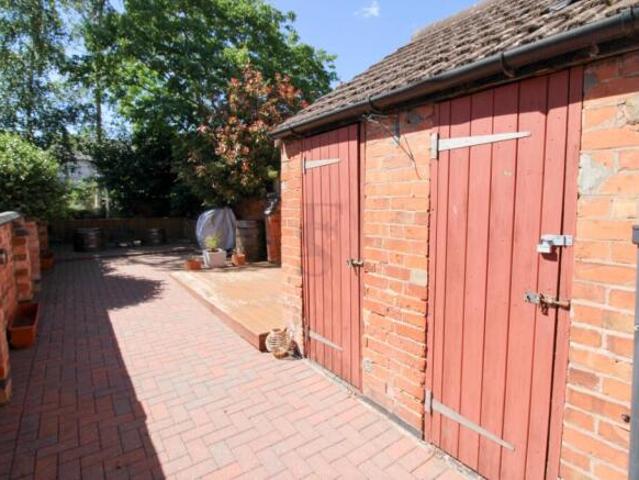 2 bedroom terraced house for rent in Milligan Road, Leicester, LE2