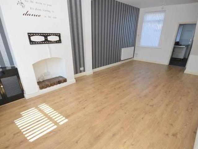 2 bedroom terraced house for rent in Milton Road Widnes WA8