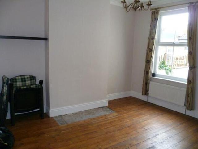 2 bedroom terraced house for rent in Norfolk Street, Leamington Spa, CV32
