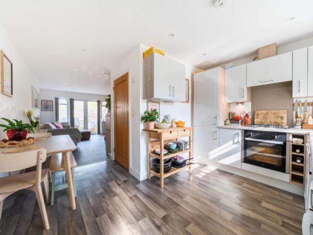 2 bedroom terraced house for rent in North Avenue, Bournemouth, BH10 7AT, BH10