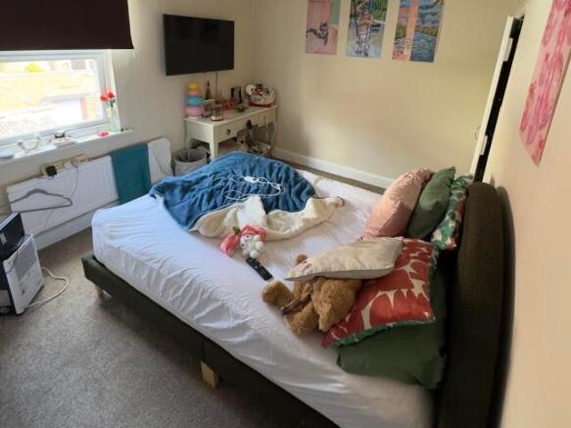 2 bedroom terraced house for rent in North Street, CH3