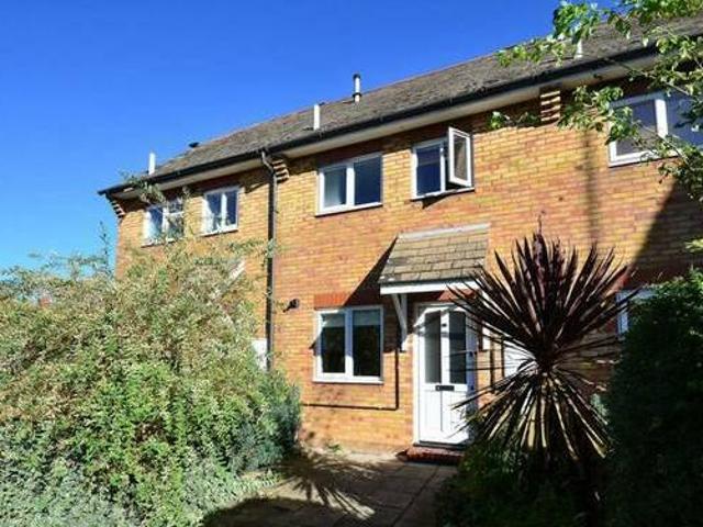 2 bedroom terraced house for rent in North Road Wimbledon London SW19