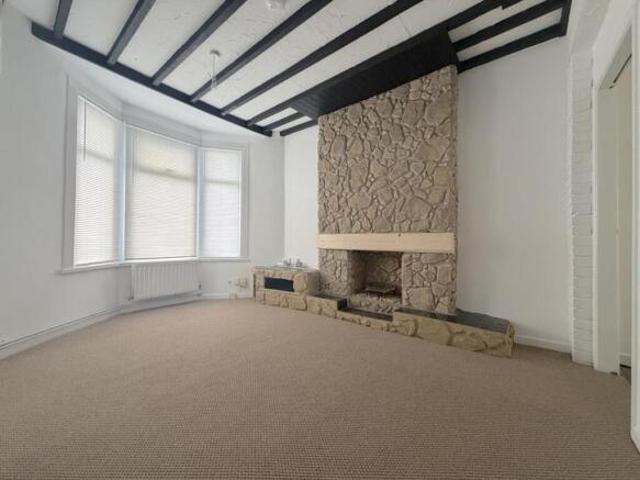 2 bedroom terraced house for rent in Netham Road, Bristol, BS5