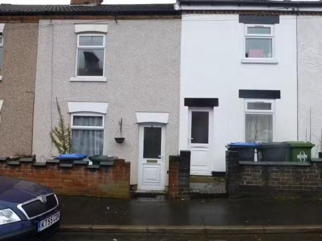 2 bedroom terraced house for rent in New Street, Rugby, CV22