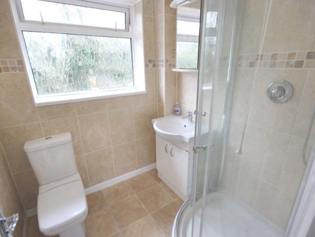 2 bedroom terraced house for rent in Newbury Avenue, Maidstone, Kent, ME16