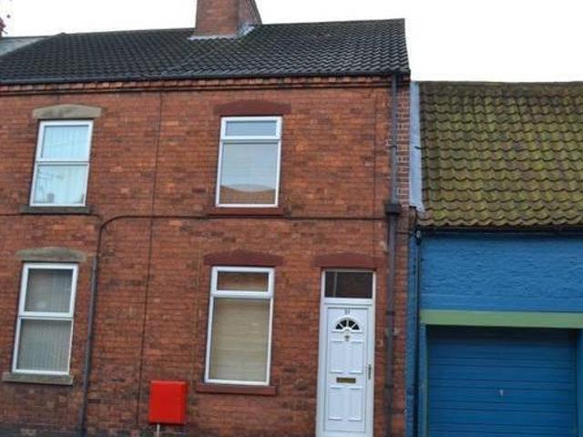 2 bedroom terraced house for rent in NewportBartonUponHumber DN18