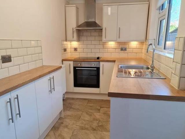 2 bedroom terraced house for rent in Nelson Street LN1 1PJ LN1