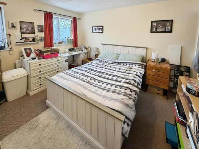 2 bedroom terraced house for rent in Nightingale Court, Gunthorpe, Peterborough, PE4