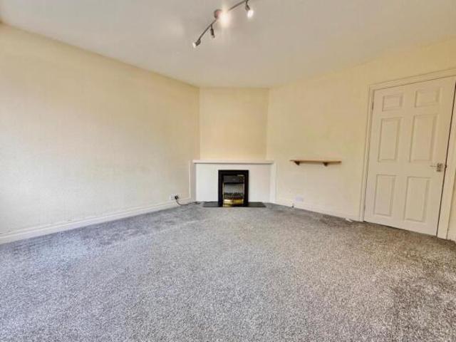 2 bedroom terraced house for rent in Nursery Road, Guiseley, Leeds, West Yorkshire, UK, LS20