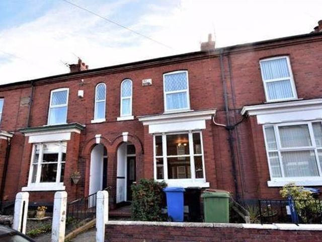 2 bedroom terraced house for rent in Southwood Road Great Moor Stockport SK2
