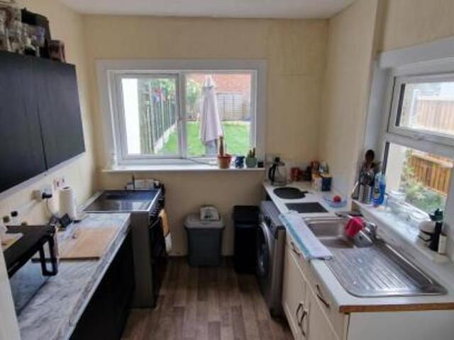 2 bedroom terraced house for rent in South Avenue, Southend On Sea, SS2