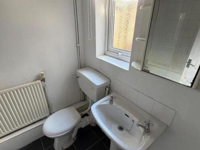 2 bedroom terraced house for rent in Southgate Road, Liverpool, L13