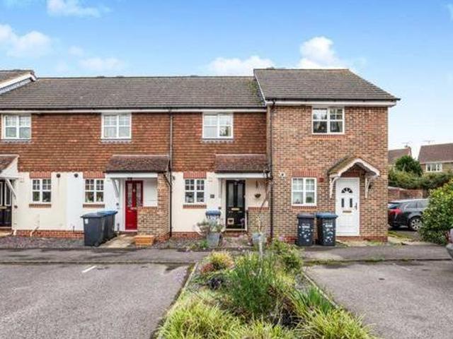 2 bedroom terraced house for rent in Saxby Road Burgess Hill RH15