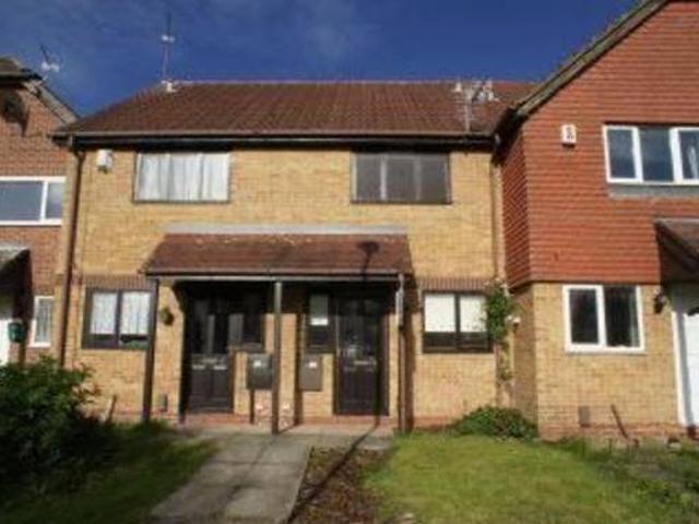 2 bedroom terraced house for rent in Saffron Drive Oakwood DE21