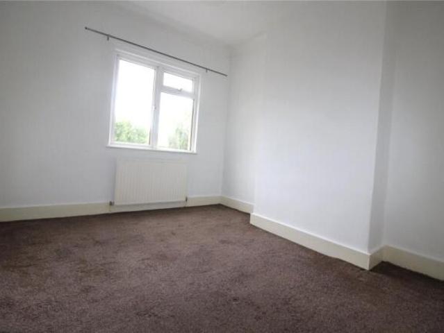 2 bedroom terraced house for rent in Salisbury Road, Gravesend, Kent, DA11