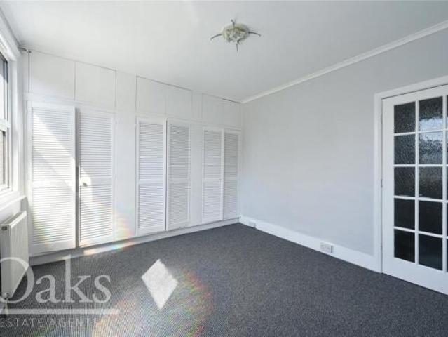 2 bedroom terraced house for rent in Sandown Road, South Norwood, SE25