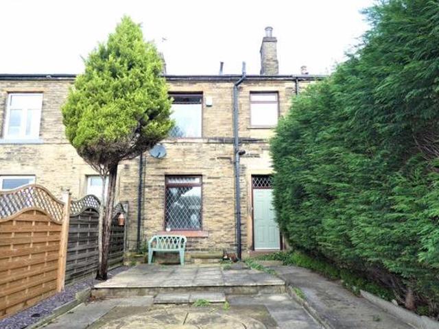 2 Bedroom Terraced House For Rent In Scholes, Cleckheaton