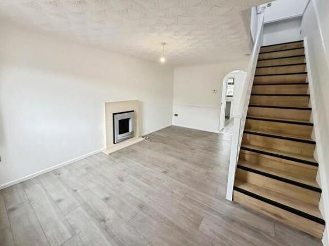 2 bedroom terraced house for rent in Seymour Place, Paston, Peterborough, PE4