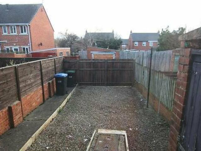 2 bedroom terraced house for rent in Seymour Street Bishop Auckland DL14