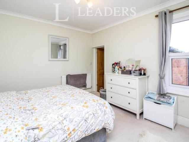 2 bedroom terraced house for rent in Sebright Avenue, Worcester, Worcestershire, WR5
