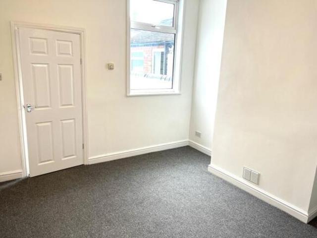 2 bedroom terraced house for rent in Selwyn Street, Stoke On Trent, ST4