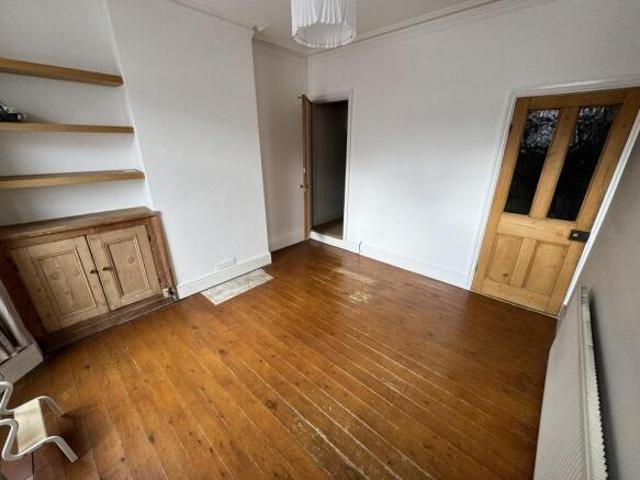 2 bedroom terraced house for rent in Shaftesbury Road, Leicester, LE3