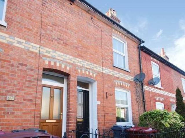 2 bedroom terraced house for rent in Sherman Road Reading Berkshire RG1