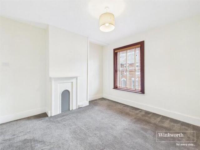 2 bedroom terraced house for rent in Sherman Road, Reading, Berkshire, RG1