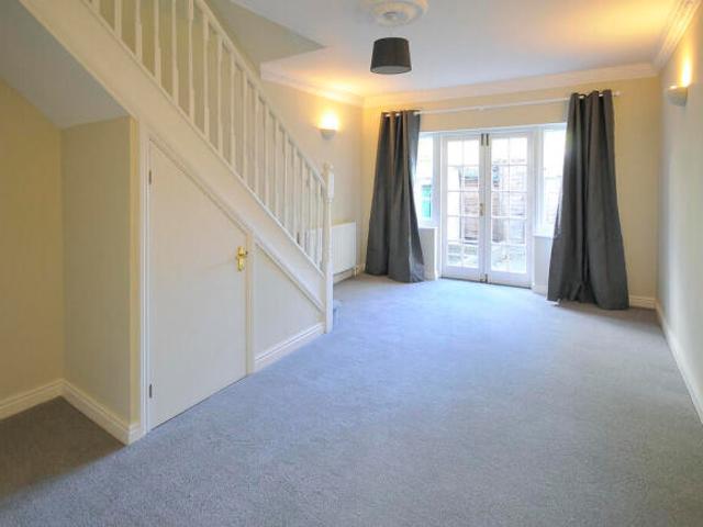 2 bedroom terraced house for rent in Short Street, Cambridge, CB1