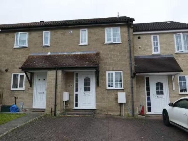 2 bedroom terraced house for rent in Sleight Close, Yeovil, BA21