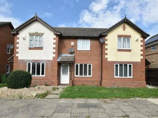 2 bedroom terraced house for rent in St Catherines Court Grimsby DN34