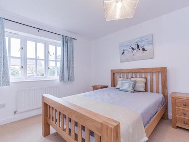 2 bedroom terraced house for rent in St Christopher's Place, Cowley, OX4