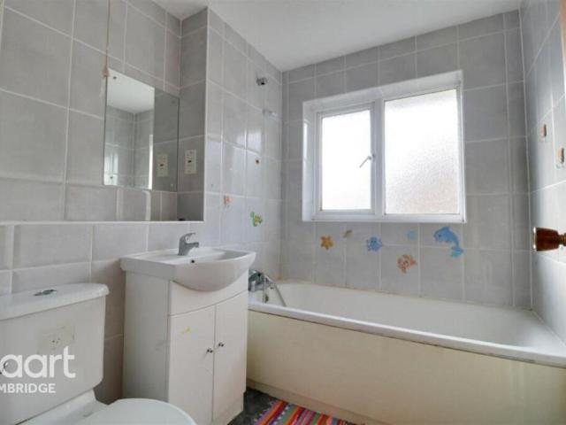 2 bedroom terraced house for rent in St Bedes Gardens, CAMBRIDGE, CB1