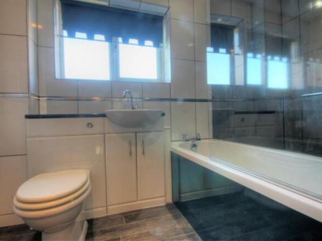 2 bedroom terraced house for rent in St. Georges Terrace Bells Close, Newcastle Upon Tyne, NE15