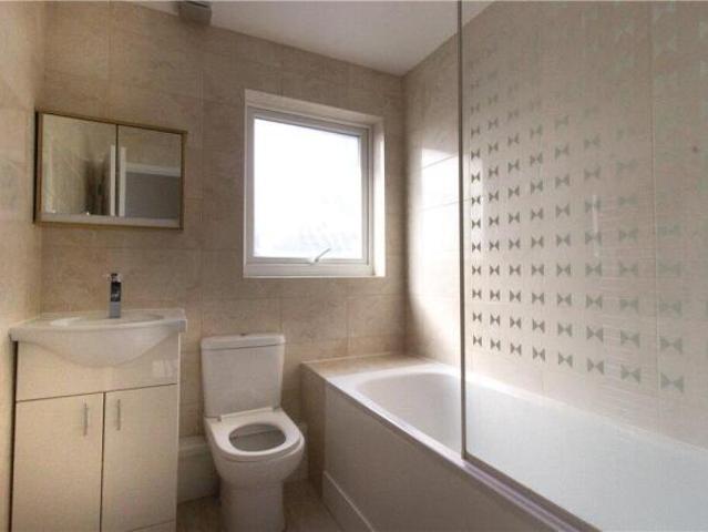 2 bedroom terraced house for rent in St. James's Road, London, SE1