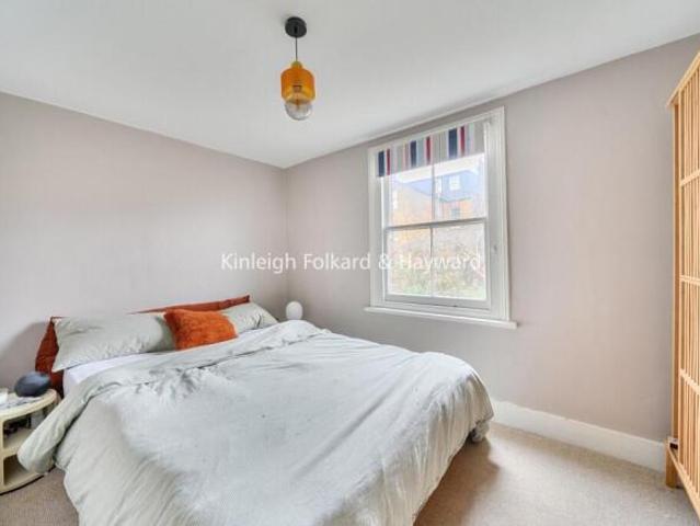 2 bedroom terraced house for rent in St. Julians Farm Road, London, SE27