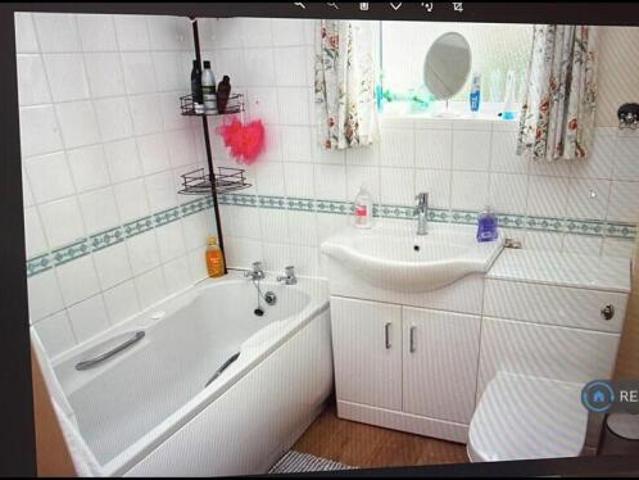 2 bedroom terraced house for rent in Stafford Street, Swindon, SN1
