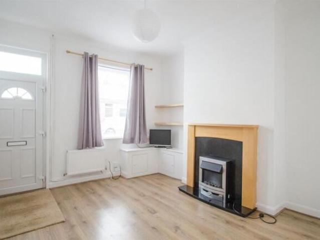 2 bedroom terraced house for rent in Stamford Street East, Leeman Road, YO26