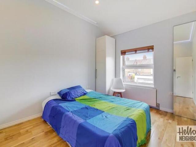 2 bedroom terraced house for rent in Stanmore Road, London, WD24