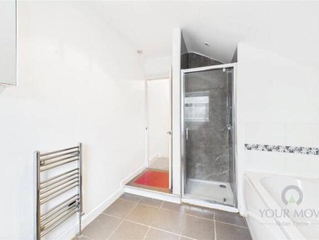 2 bedroom terraced house for rent in Stanhope Road, Queens Park, Northampton, NN2