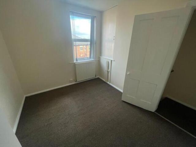 2 bedroom terraced house for rent in Stanley Avenue, NG7