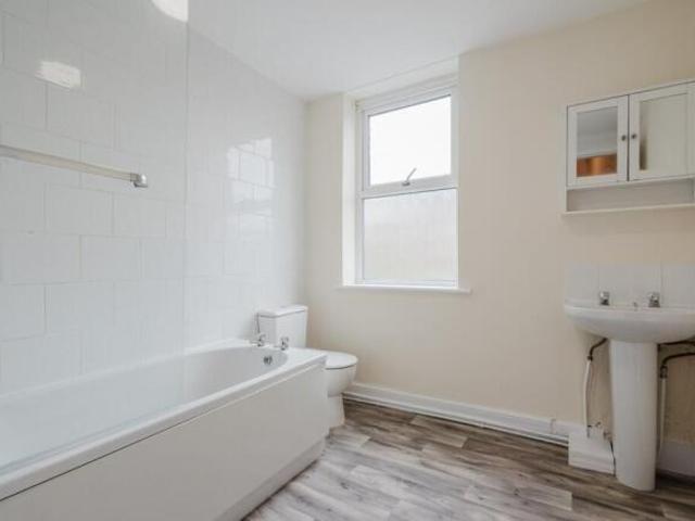 2 bedroom terraced house for rent in Stanway Street, Stretford, Manchester, M32