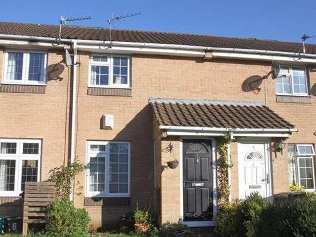 2 bedroom terraced house for rent in Staples Close Clevedon BS21