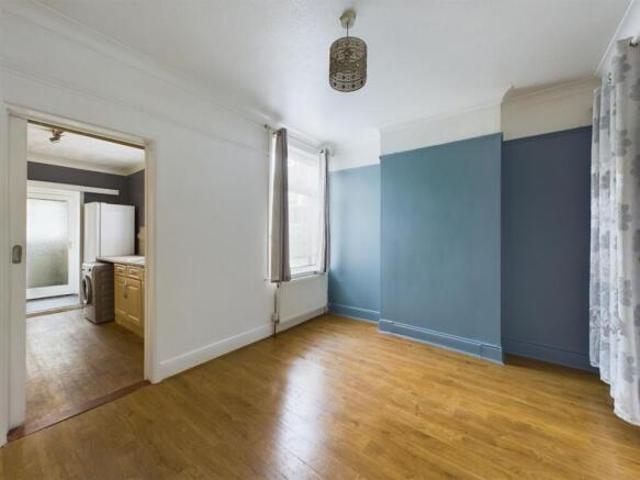 2 bedroom terraced house for rent in Station Road, Portsmouth, PO3
