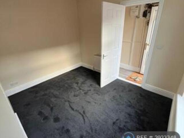 2 bedroom terraced house for rent in Station Road, Portsmouth, PO3