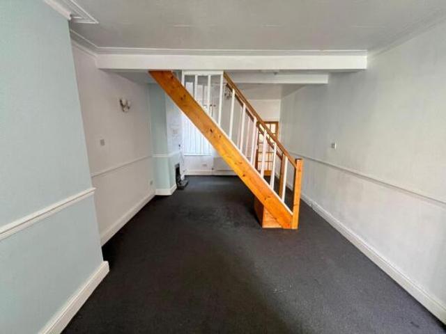 2 bedroom terraced house for rent in Stepney Grove, Liverpool, L4