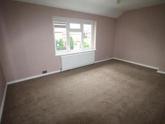 2 bedroom terraced house for rent in Sterry Road, Dagenham, RM10