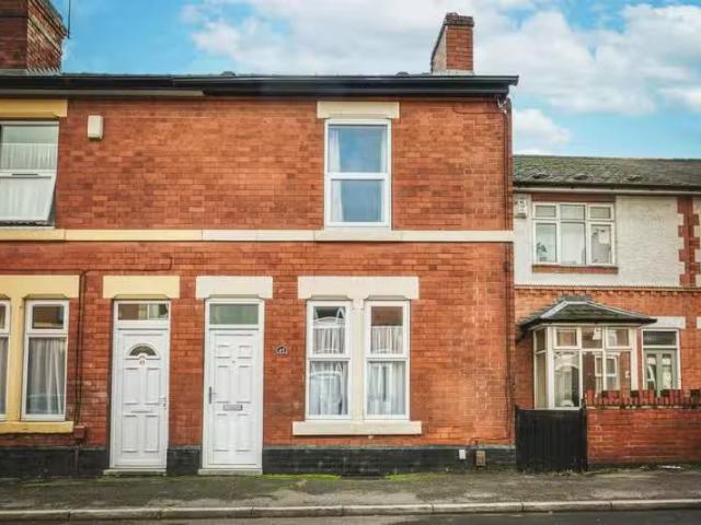 2 bedroom terraced house for rent in Stockbrook Road, Derby, D.