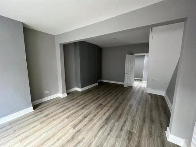 2 bedroom terraced house for rent in Stonehill Street, Liverpool, Merseyside, L4