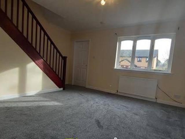 2 bedroom terraced house for rent in Strath Peffer Law ML8